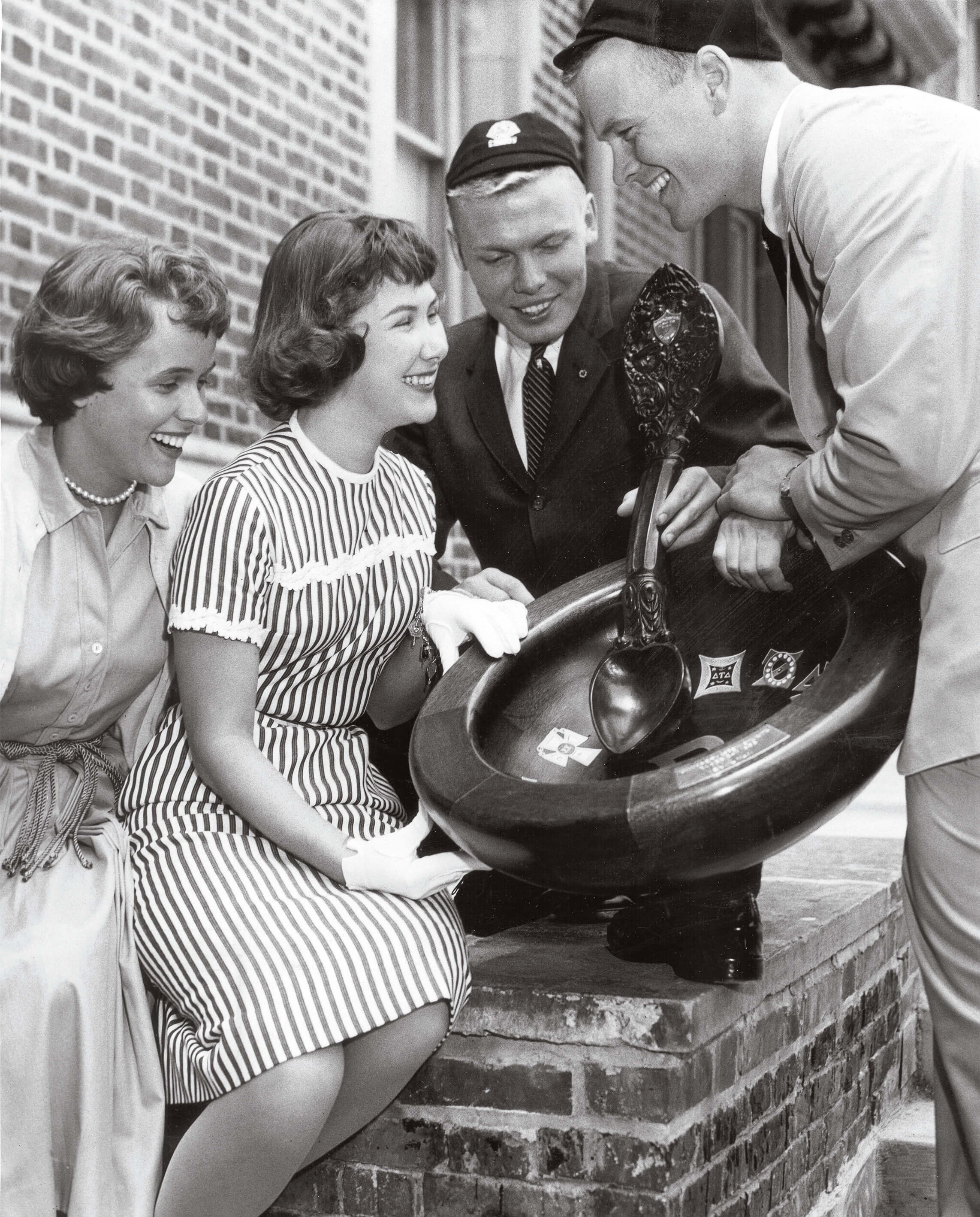 Honored at Hey Day, Honored at Hey Day