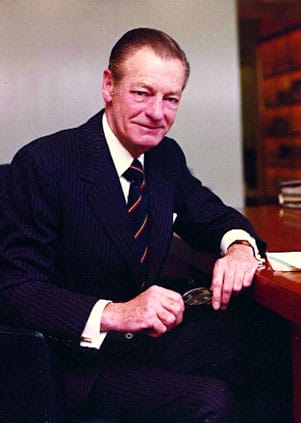 The Business Leader As Statesman: Reginald H. Jones, W'39, Hon'80 ...