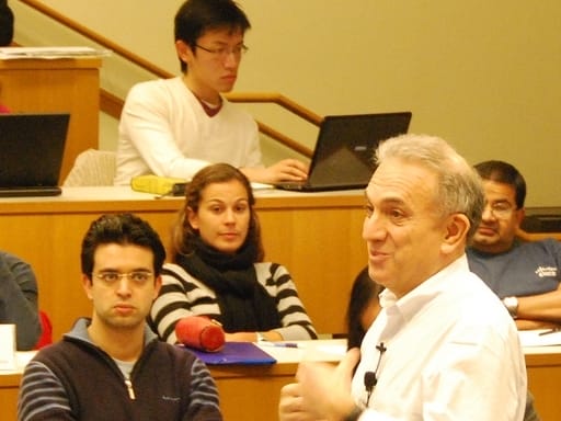 Advanced Seminar Brings Practitioners to the Classroom - Wharton Magazine